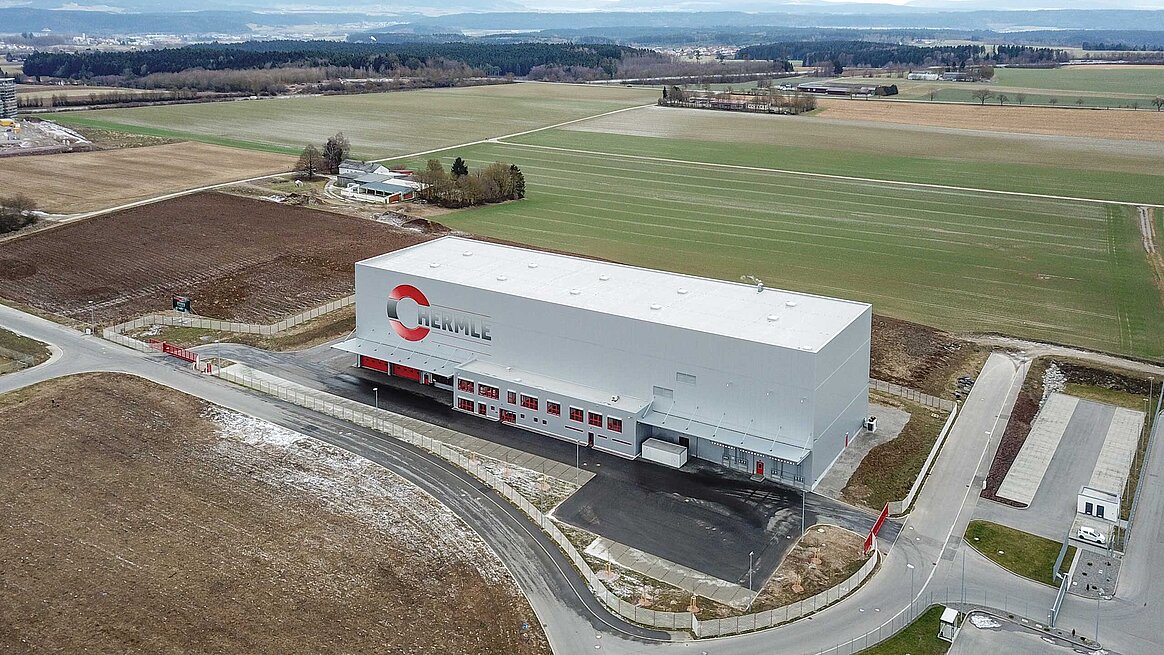 New, ultra-modern sheet metal production facility at its installation ...